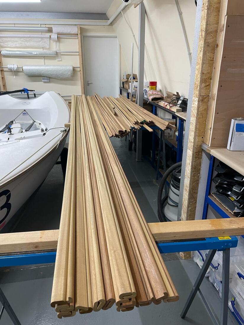 kSail - FFR001 - Firefly Wooden Gunwale Protector - Full Boat Length ...